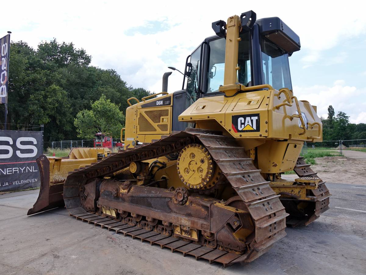 Caterpillar D6N LGP Bulldozer | Boss Machinery