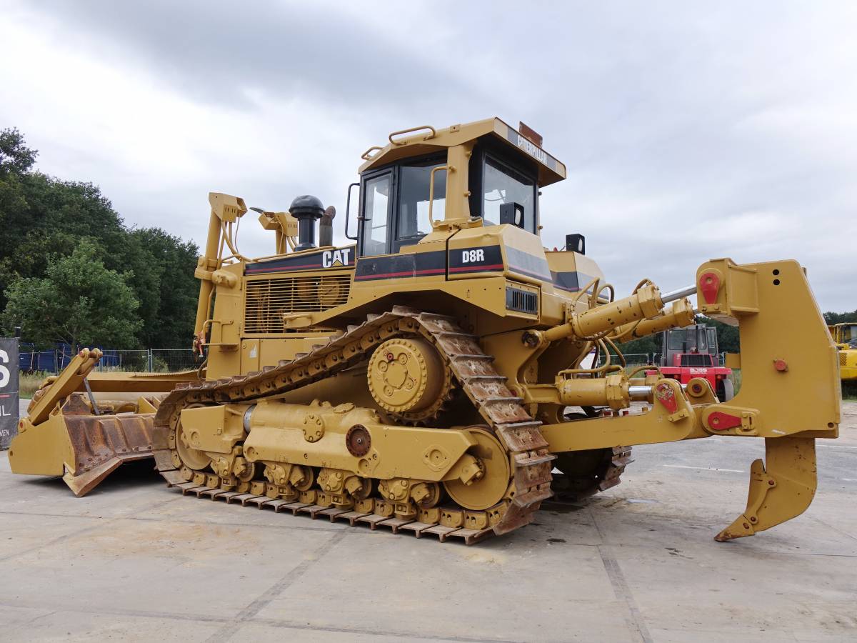 Caterpillar D8R Bulldozer | Boss Machinery