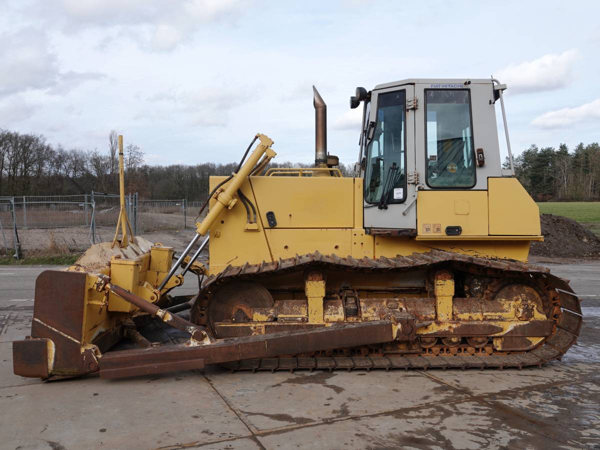 Fiat-Hitachi FD175 Bulldozer | Boss Machinery