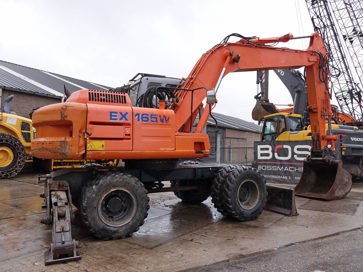 Hitachi EX165W Wheeled Excavator | Boss Machinery