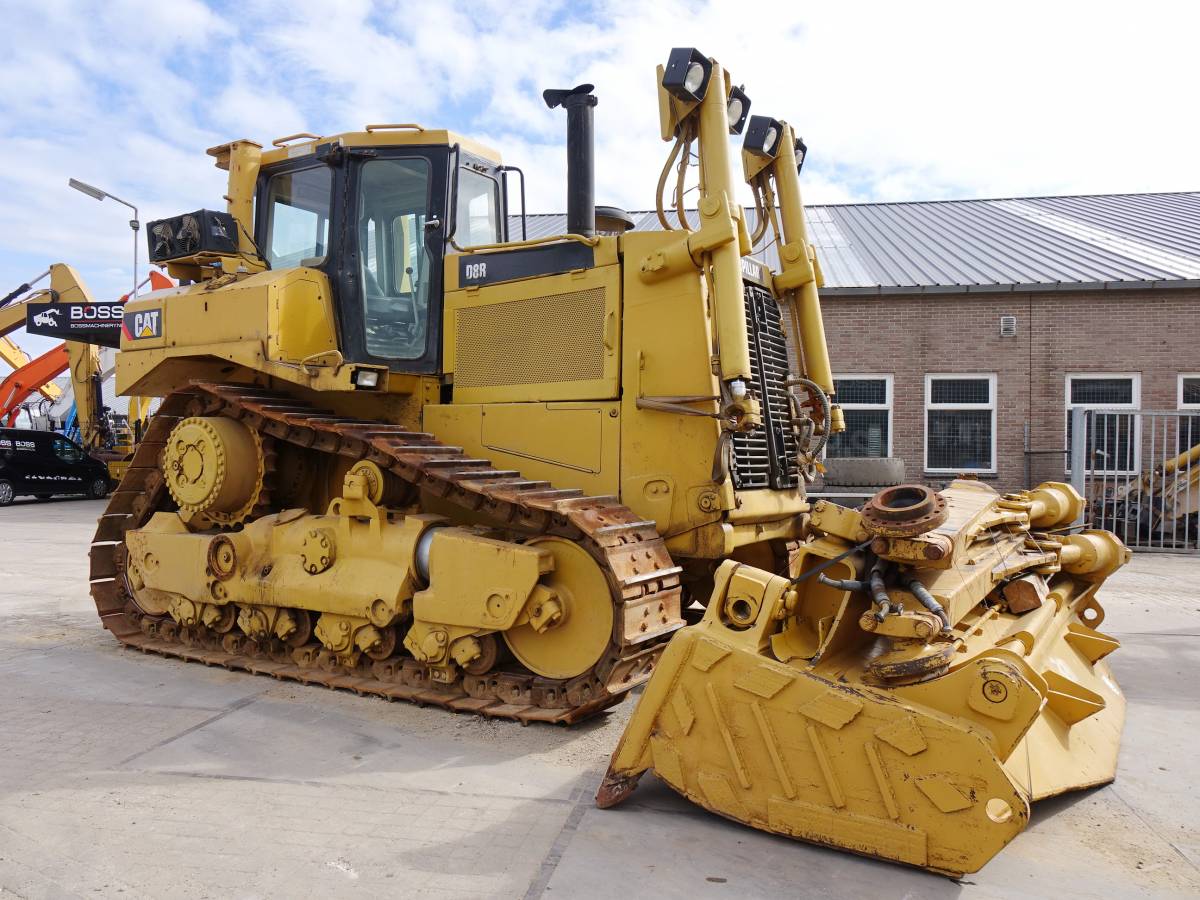 Caterpillar D8R Bulldozer | Boss Machinery