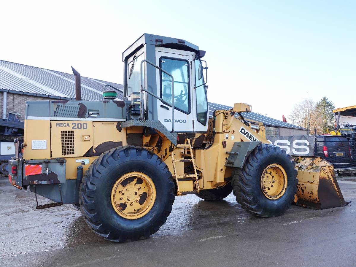 Daewoo MG200 Wheel Loader | Boss Machinery