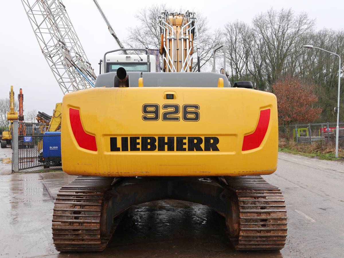 Liebherr R926LC Excavator | Boss Machinery