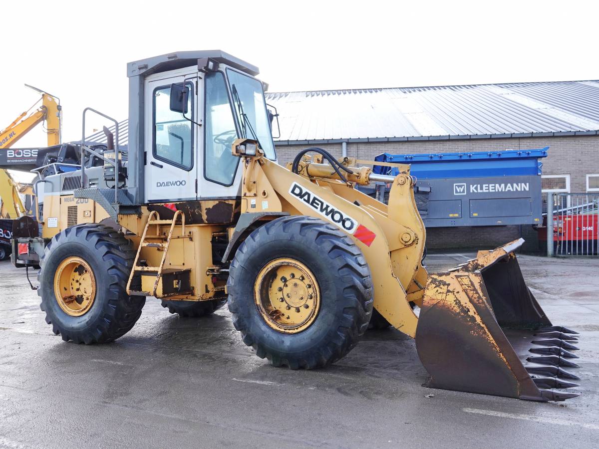 Daewoo MG200 Wheel Loader | Boss Machinery