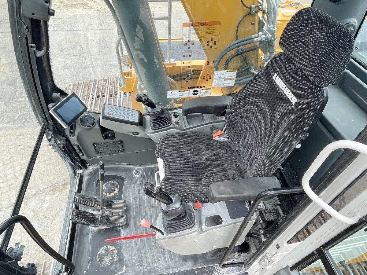 Liebherr R926 WLC Excavator | Boss Machinery