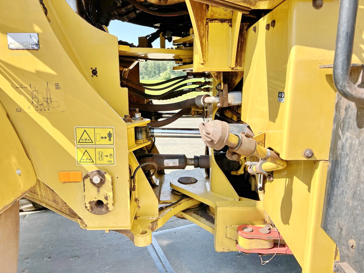 Caterpillar 962M Wheel Loader | Boss Machinery