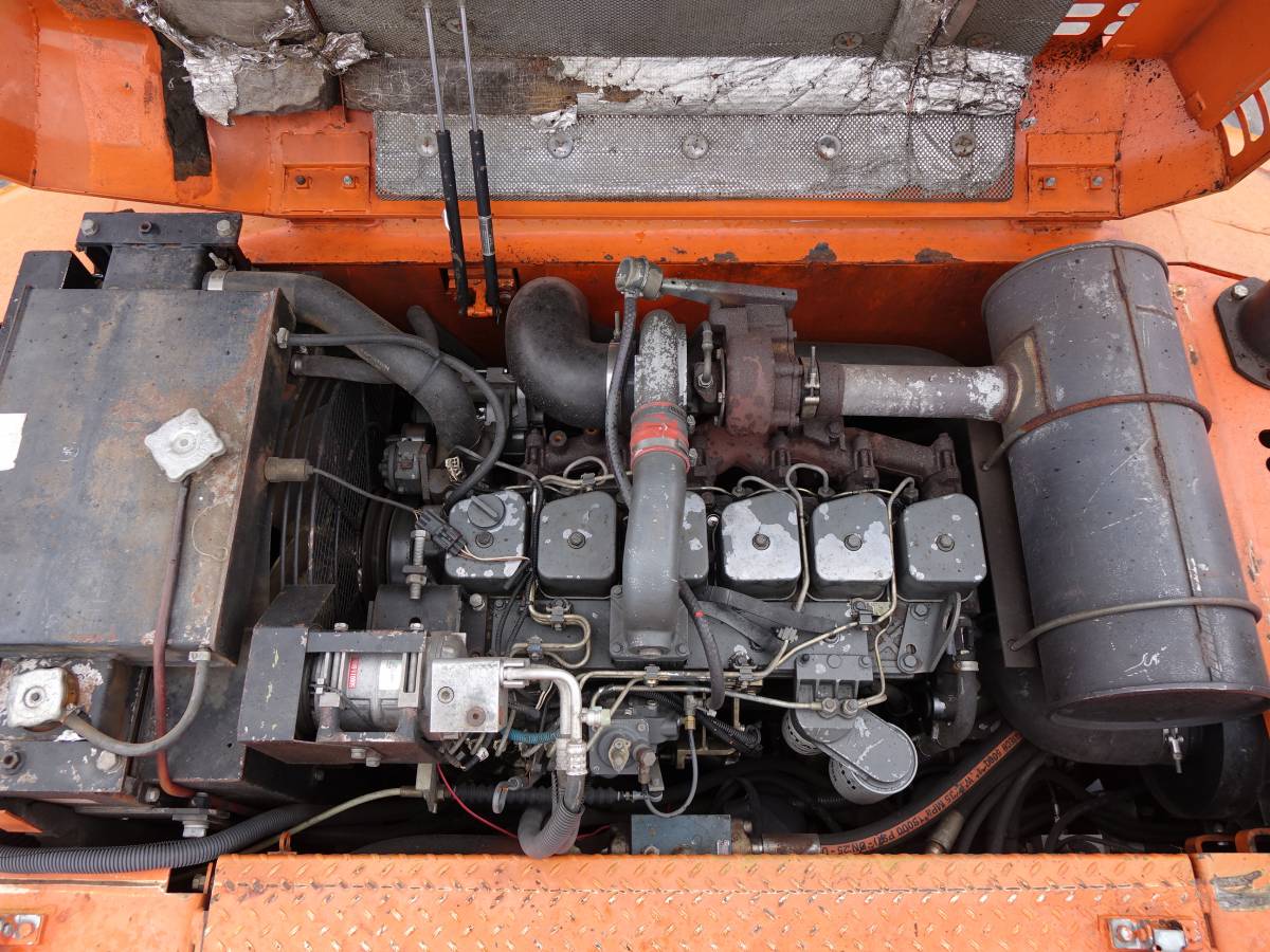 Hitachi EX165W Wheeled Excavator | Boss Machinery