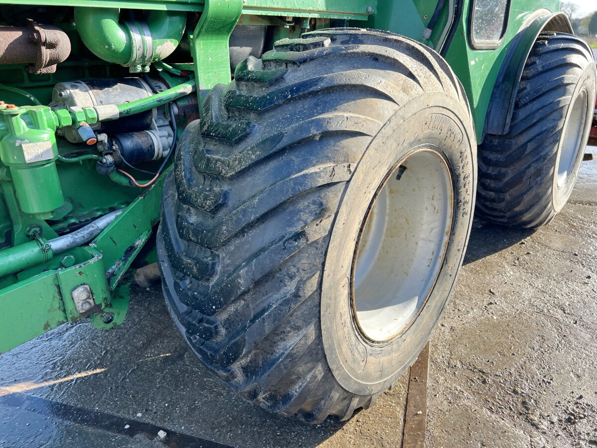 Holder 411 Tractor | Boss Machinery