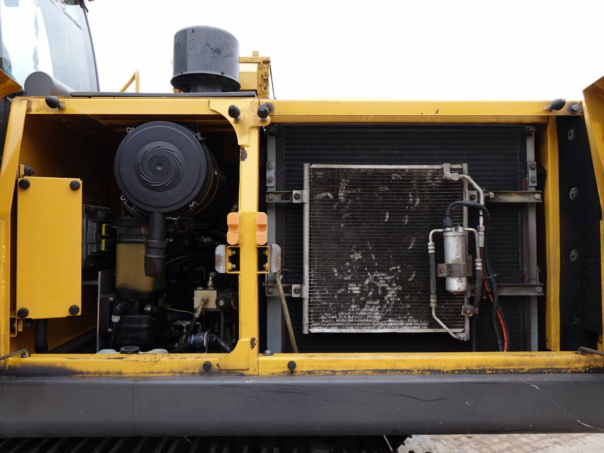 Volvo EC210CL Excavator | Boss Machinery