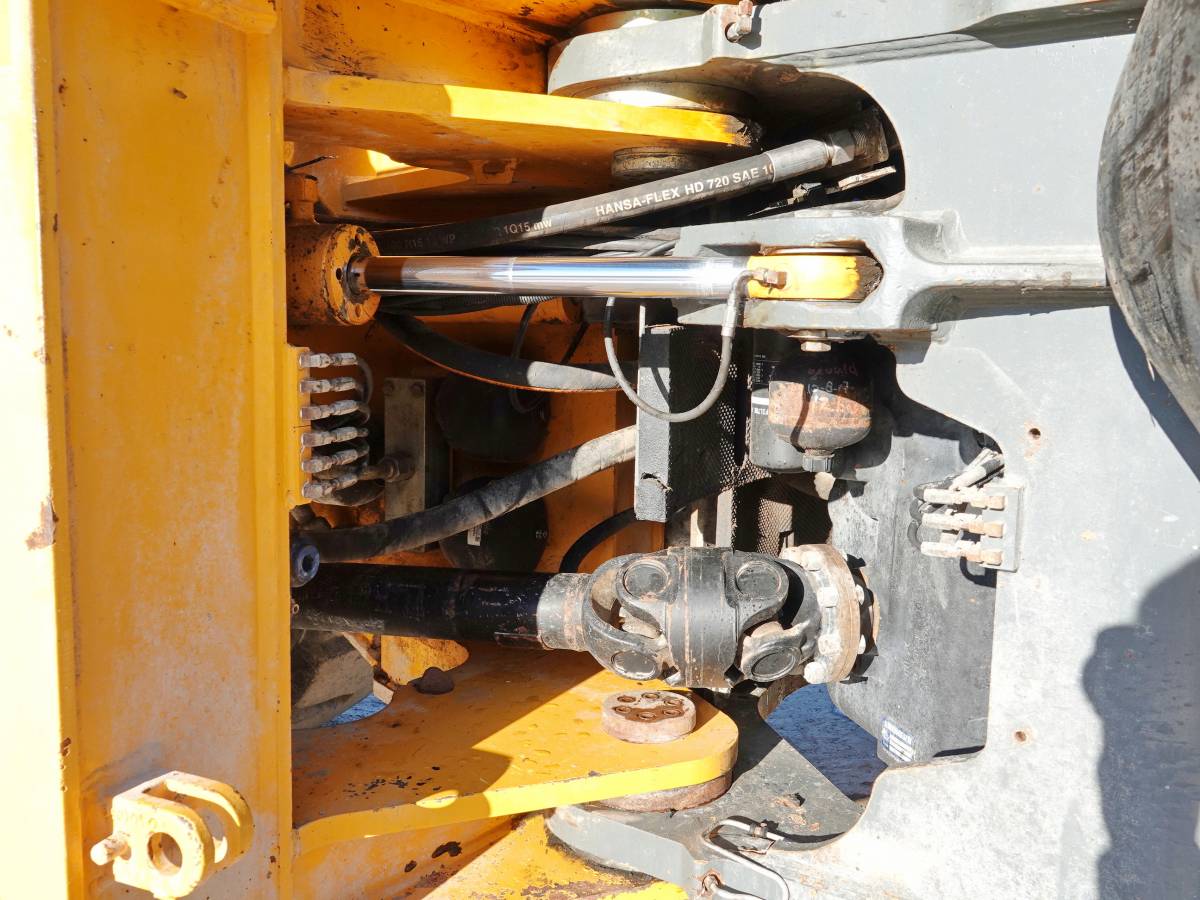 Liebherr L580 2plus2 Ekskavatör | Boss Machinery