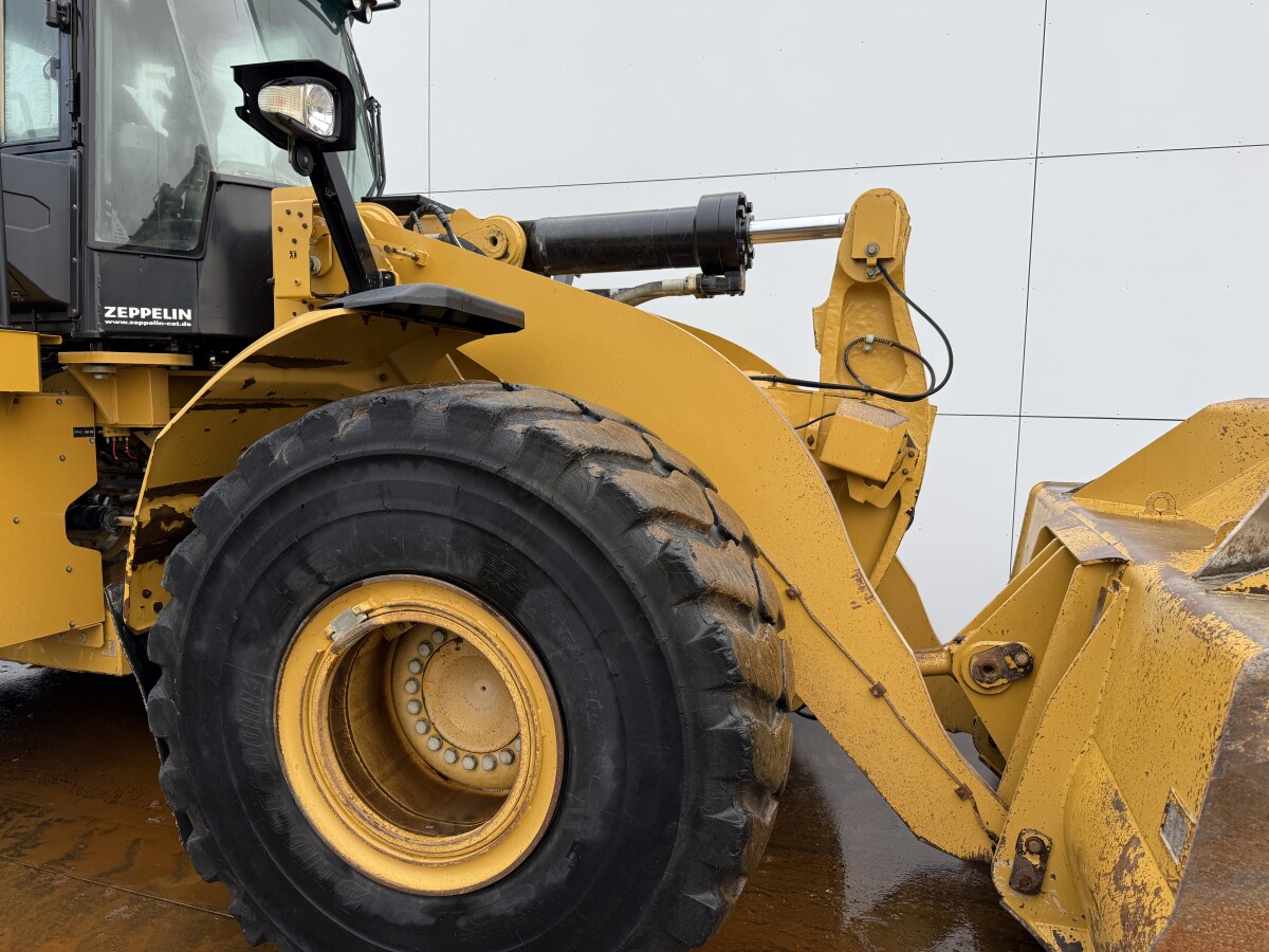 Caterpillar 966M Wheel Loader | Boss Machinery