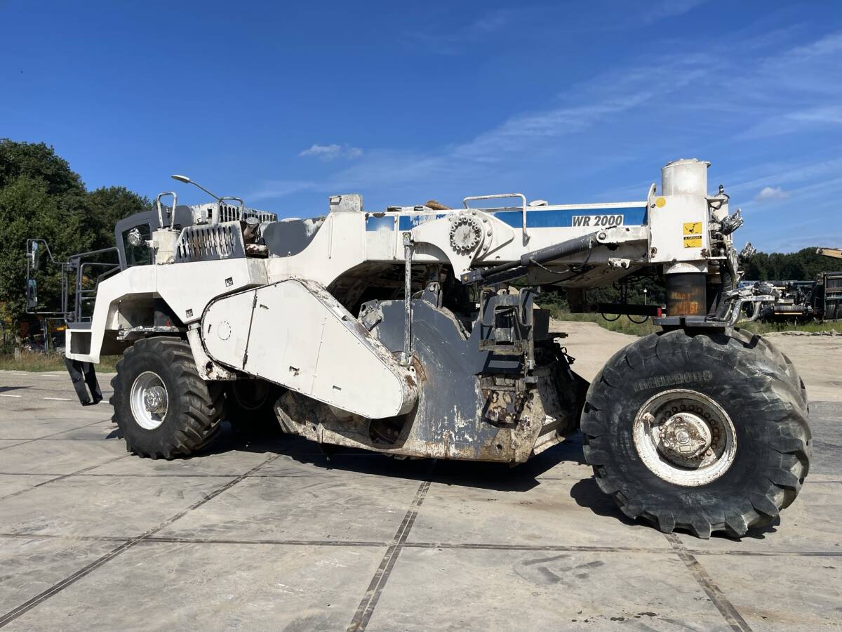 Wirtgen WR2000 Asphalt Recycler | Boss Machinery