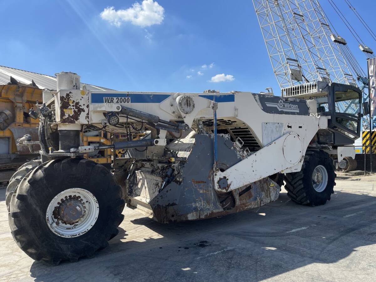 Wirtgen WR2000 Asphalt Recycler | Boss Machinery