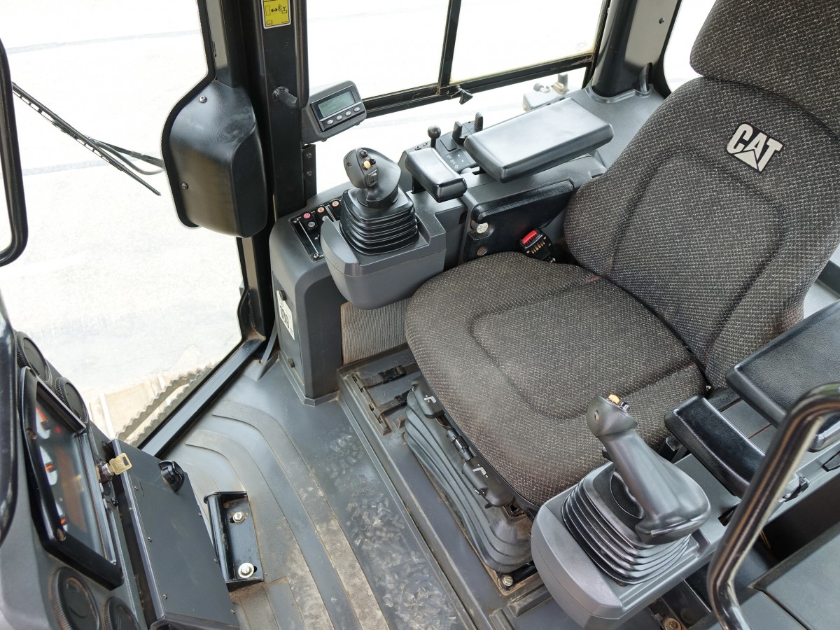 Caterpillar D6K XL Dozer | Boss Machinery