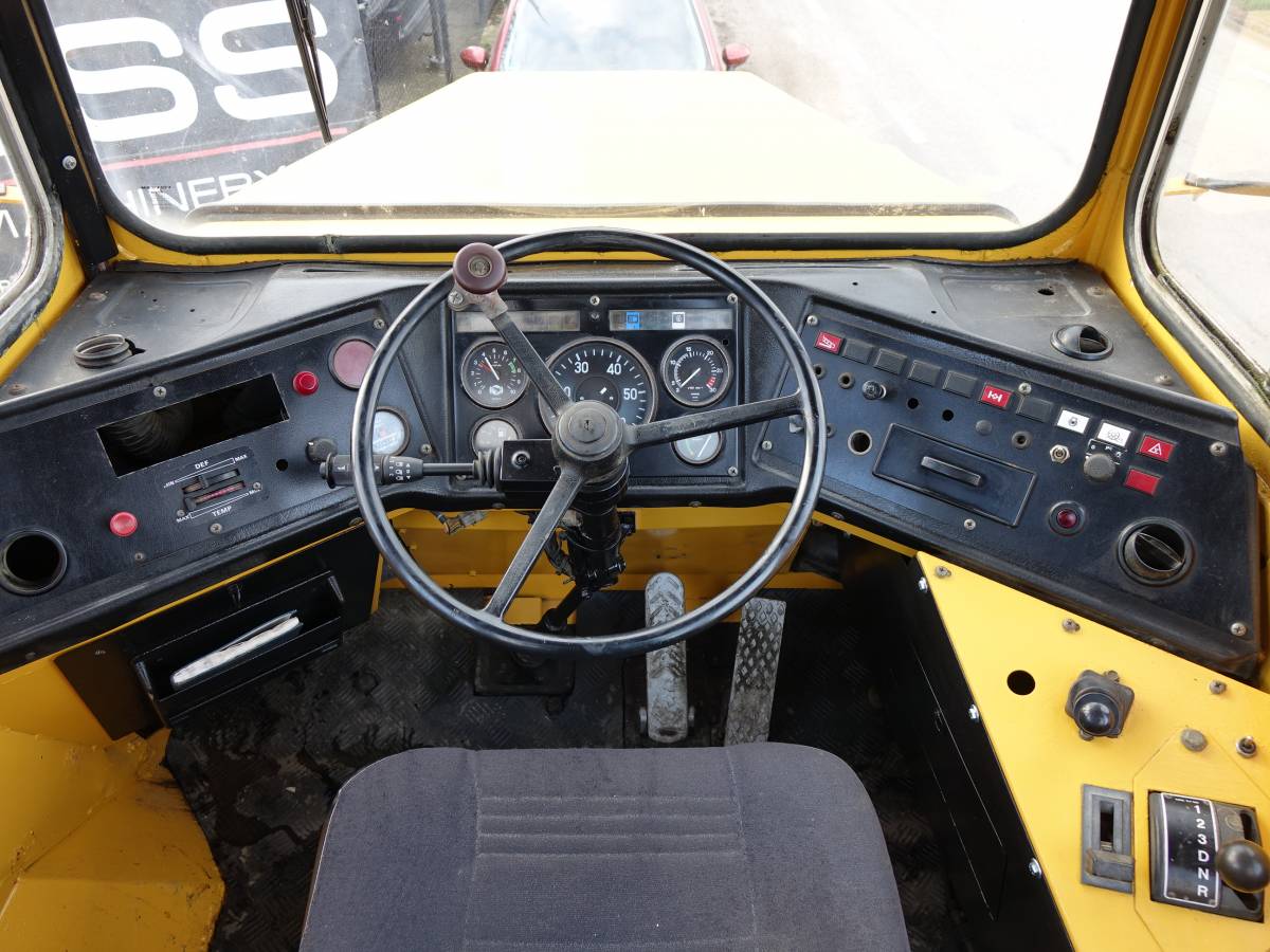 Volvo A25 - LIEBHERR 9M3 MIXER Cement Mixer | Boss Machinery