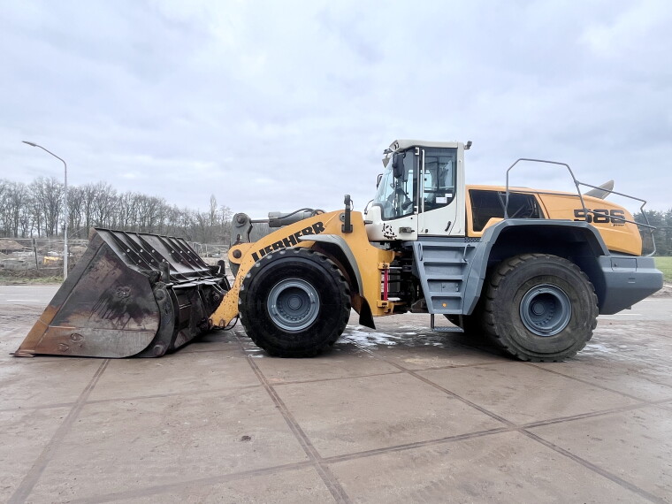 Liebherr L586 Wheel Loader | Boss Machinery