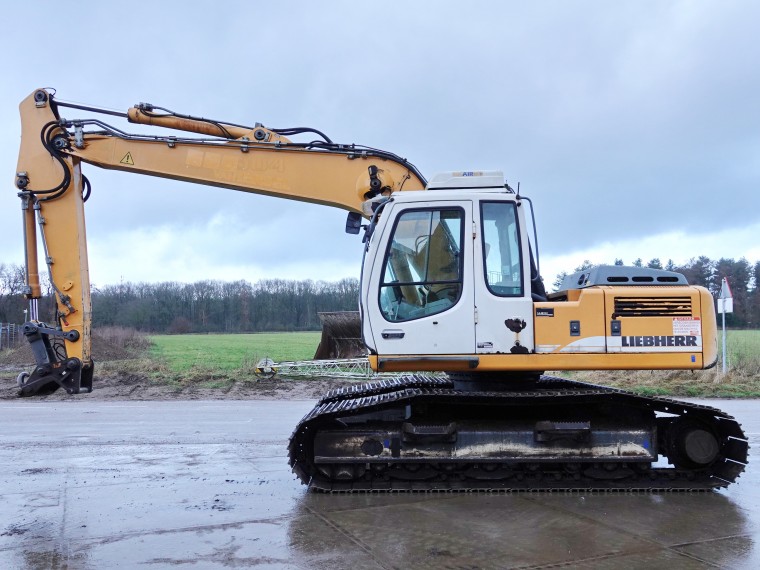 Liebherr R904C HDSL Excavator | Boss Machinery