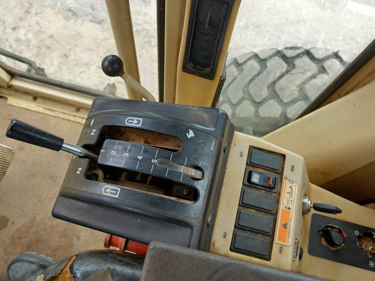 Caterpillar 140H (with Ripper/3306 ENGINE) Grader | Boss Machinery