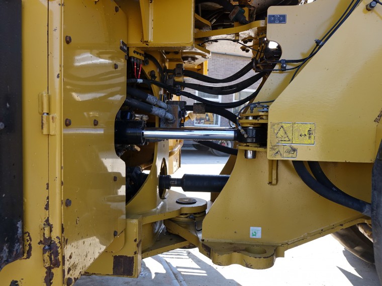 Caterpillar 972M XE (TOP CONDITION/DUTCH MACHINE) Wheel Loader | Boss ...