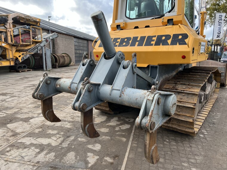 Liebherr PR724 XL Dozer | Boss Machinery