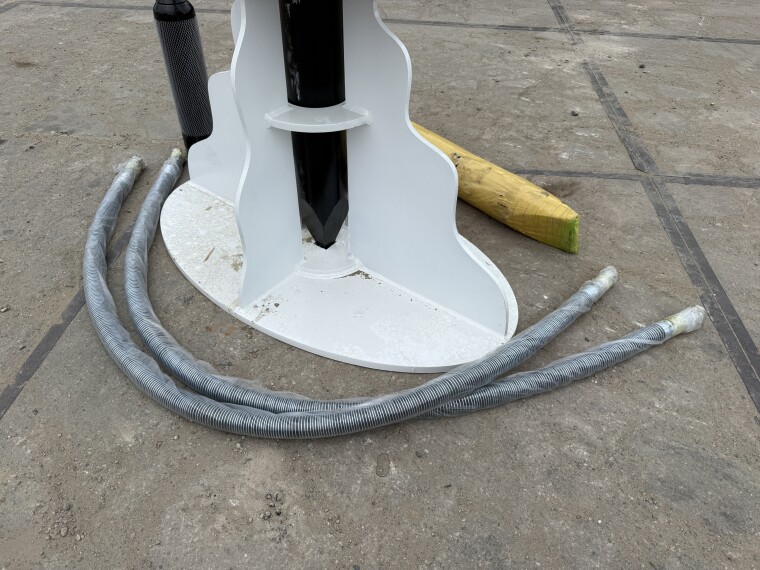 Maxx 3500 Hydraulic Breaker Excavator | Boss Machinery