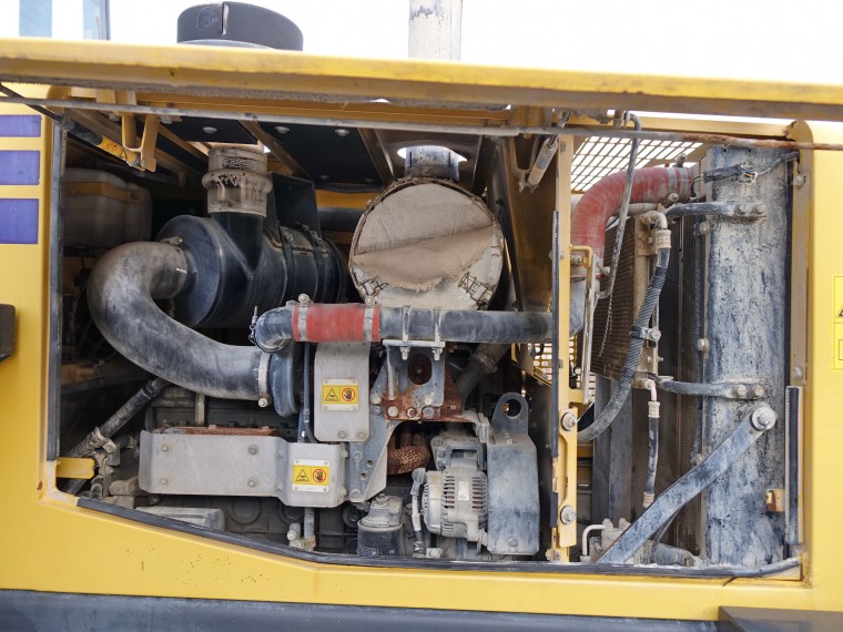 Komatsu WA320-6 Wheel Loader | Boss Machinery